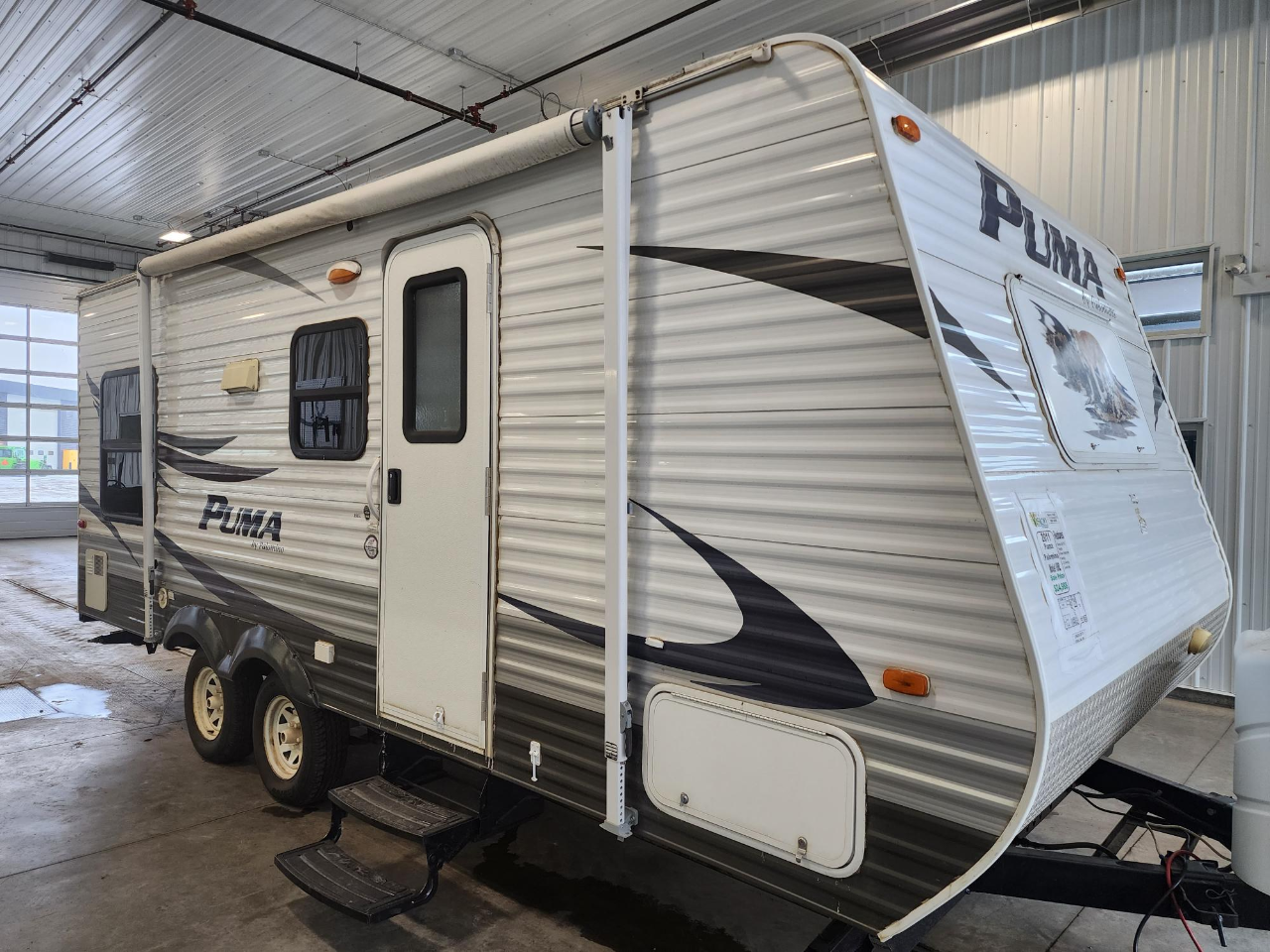 2011 PALOMINO PUMA 19RL for sale at Vision RV.